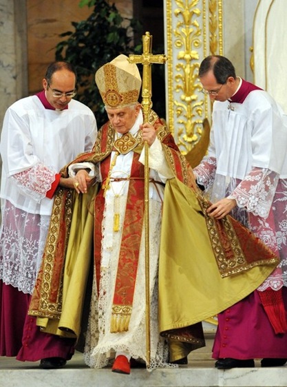 IGLESIA JOVEN: El Papa creará Consejo Pontificio para reevangelizar ...